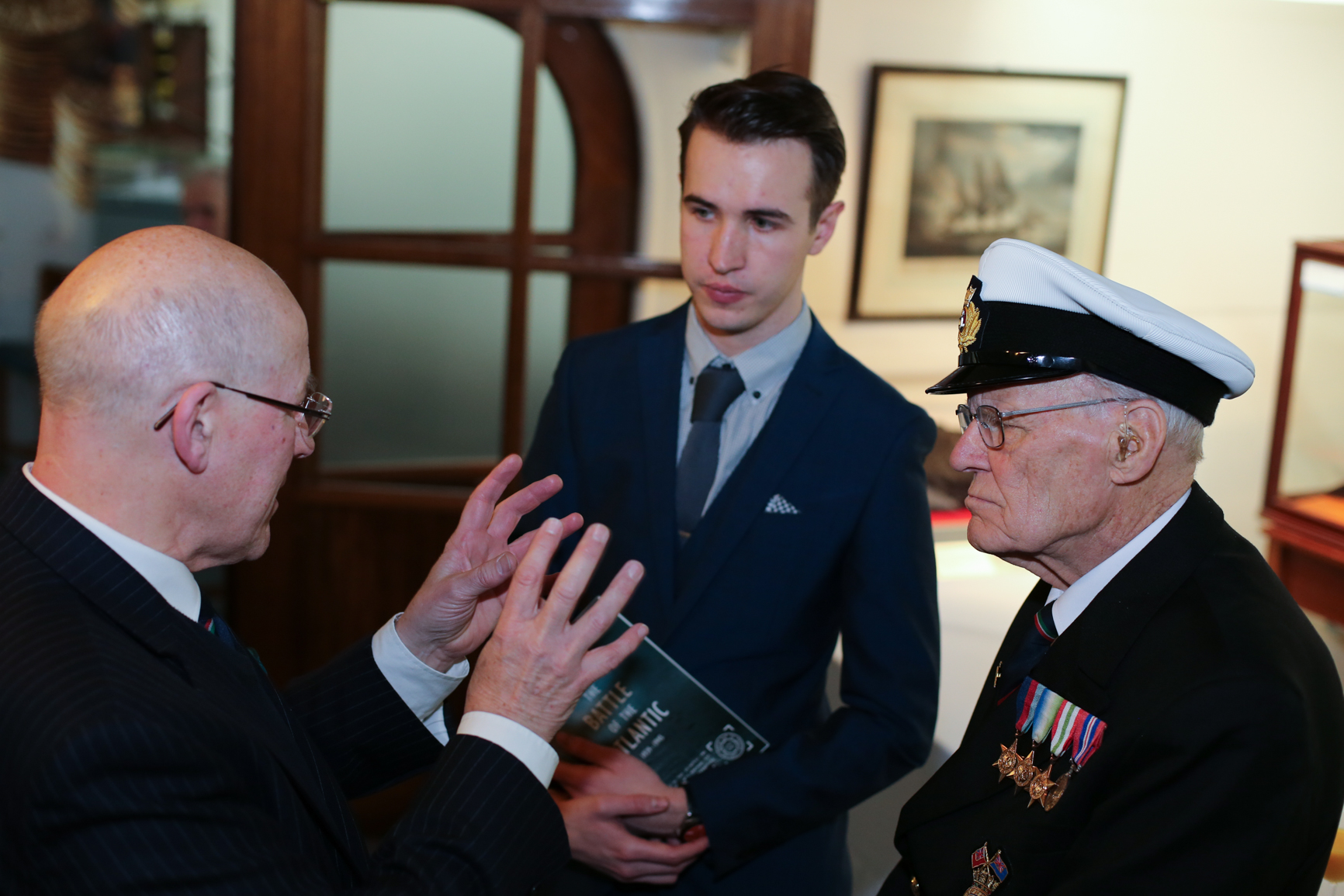 Merchant navy seamen´s role in Battle of Atlantic honored on HQS ...